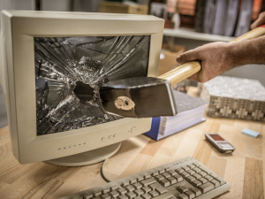 6 Common Technology Problems Small Business Owners Face | Heritage Digital